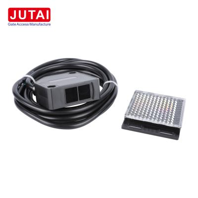 China Sensor de segurança de infravermelho resistente aos raios UV com blindagem EMI - Portas de docas de carga de tráfego pesado for sale