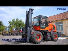 Enclosed Diesel Rough Terrain Forklift 4wd 20 Ft Height Heavy Duty