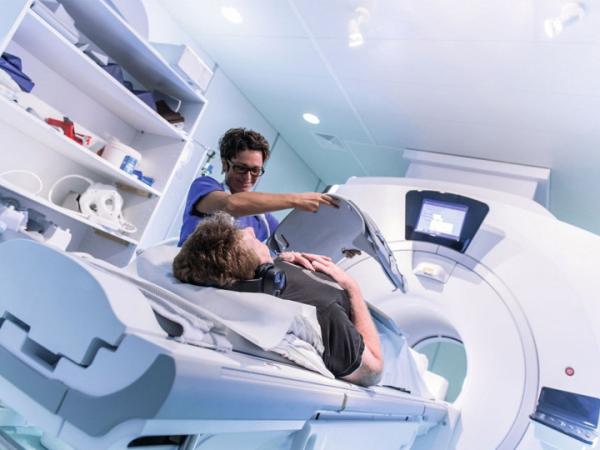 Quality Metal shell brass chrome plated EMC shielding Waterproof high end use push pull for sale