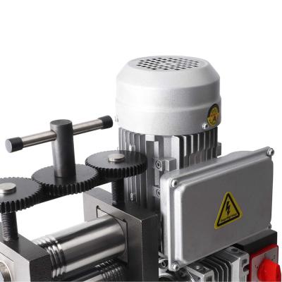 China 750W Mini Electric Rolling Mill Machine Easy Using Knob Control for sale