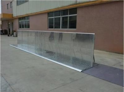 China Portable Foldable Aluminum Crowd Control Barrier For Concert Security for sale