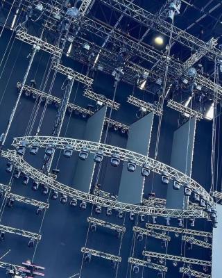 China 2m 3m 4m Aluminum Alloy Mult Angle Lighting Truss Display For Event / Exhibits for sale
