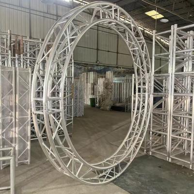 China Silver Aluminum Alloy Circular Truss Multi Angle Circle Truss 290*290 for sale