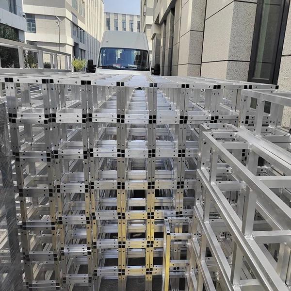 Quality Lightweight Aluminum Bolt Square Truss , Square Aluminum Truss Manufacturers for sale