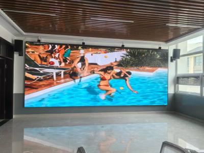 China Ultra Thin Fine Pitch All In One LED Display For Smart Education Seamless Collaboration for sale