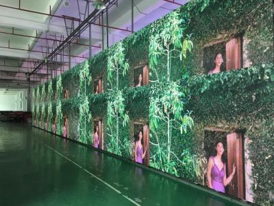 China 5000nits Mobile Truck LED Display Supermarket Stadium Led Signs for sale