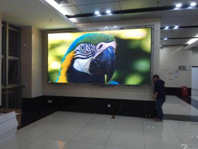 中国 Visionled P1.2 4K 8K王の最高はリフレッシュ レートLEDのビデオ壁屋内大きいTVのパネルPantallaを 販売のため