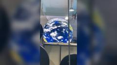 The spherical LED display screen provides a 360-degree panoramic view and a complete and continuous