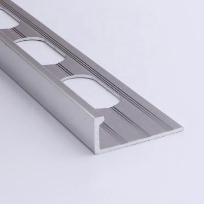 Cina alluminio della disposizione delle mattonelle del bordo del quadrato di Chrome dello zinco di 2.7m in vendita
