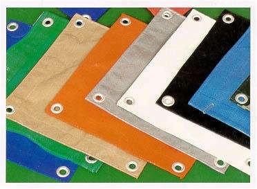 China all kinds of eyelets tarpaulin/finished pe tarpaulin cover en venta