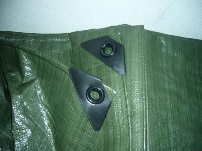 China impermeabilice la lona tejida con los ojeteador plásticos, hoja plástica de la tela de la lona de la tela del HDPE en venta