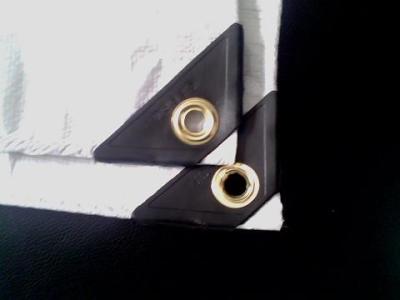 China gelamineerde PE Geteerde zeildoeken met oogjes/versterkt oogjesgeteerd zeildoek Te koop