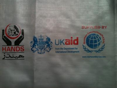 China lona polivinílica plástica de la prenda impermeable de la cubierta del tejado en venta