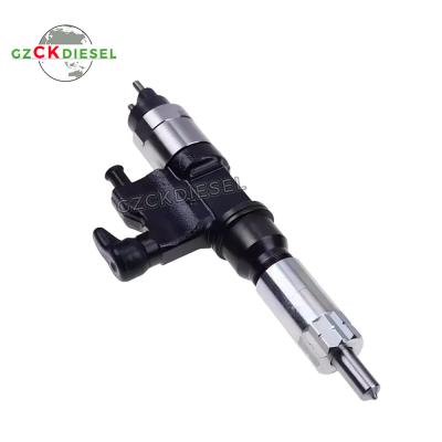 Cina Iniettore di carburante 295050-2260 2950502260 8-98306475-0 8983064750 Per motore ISUZU 4HK1 6HK1 in vendita