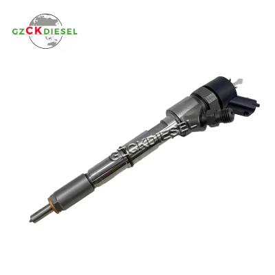 China Injetor de Combustível 0445110427 0445110448 0445110449 0445110454 para Motor 4DW à venda