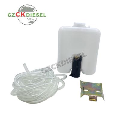 China 120*100*160mm Windshield Wiper Tank for Hitachi Excavator ZX220LCZX220LC EX120-5 EX100-3 EX150LC-5 270C LC CHR70 CX350DR CX500 CX500DR for sale