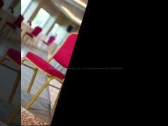 Luxury Indoor Outdoor Stackable Customized Colorful Fabric Hotel Banquet Wedding Chairs for Party Ev
