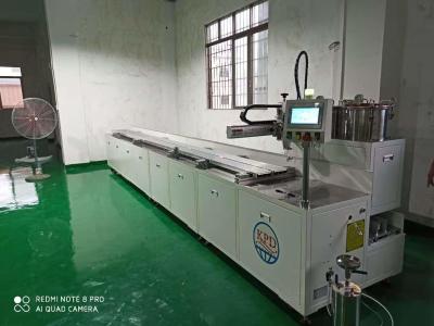 Cina LED Strip Light Automatic Glue Dispenser Machine con peso di 260 kg e pompa di componenti principali in vendita