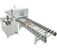 China Insulation Sandwich Panel glue spraying machine Production Line for sale