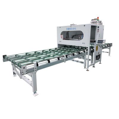 Cina Linea di spruzzatura di colla di 550 kg per rivestimento di precisione di pannelli di EPS XPS o Honeycomb in alluminio in vendita