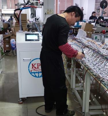 Cina Video di ispezione in uscita fornito pistola adesiva manuale AB Epoxy Mixing Machine per il legame in vendita