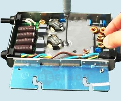 Cina Dispensatore semiautomatico di colla AB con macchina di imballaggio di colla di miscelazione statica e dinamica in vendita