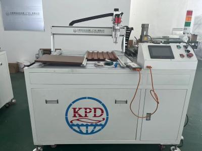 China Máquina de colocación de pegamento con bajo nivel de ruido para lavadora, medidor de agua de PCB y sensor de peso en venta