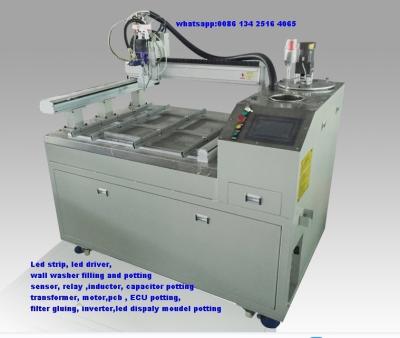 China 2K is a mixing and dosing machine for processing 2-component RTV systems Te koop