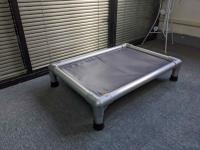 China Quick Drying Washable Solid Aluminum Frame Elevated Dog Bed for Large Pets for sale