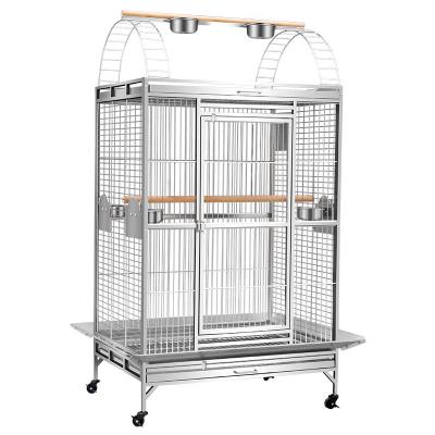 Cina Cage di pappagallo in acciaio e metallo resistente all'usura di grandi dimensioni Super lussuosa casa di allevamento per animali domestici in vendita