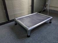 China Aluminum Fabric Removable Washable Elevated Pet Bed for Elevated Sleeping Experience for sale