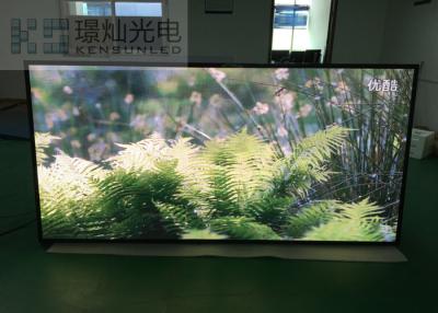 Cina Rapidamente monti le esposizioni di LED dell'interno portatili, il video TV schermo SMD2121 2300nit dello spettacolo dal vivo il LED in vendita