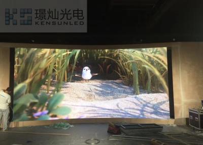Cina Le esposizioni di LED dell'interno del fondo di fase P2.5, livello locativo principale di Epistar dello schermo della fase rinfrescano in vendita