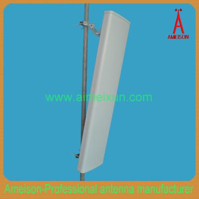Chine antenne directionnelle de wifi d'antenne de l'antenne 2.4ghz de panneau de 2400-2500MHz 2x14dBi à vendre