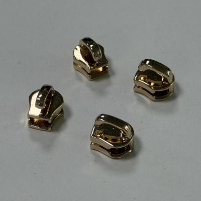 China Custom Logo Available #3 Metal Zipper Non Lock Pin Lock Slider Not Bulky for sale