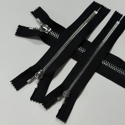 China High Gloss Texture #5 Euro Teeth Metal Zipper Uniform Refined Luster Premium Finish for sale