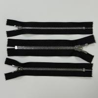 China Brass Corn Teeth Metal Zipper #3 Compact Layout Even Stitching Custom Colors for sale