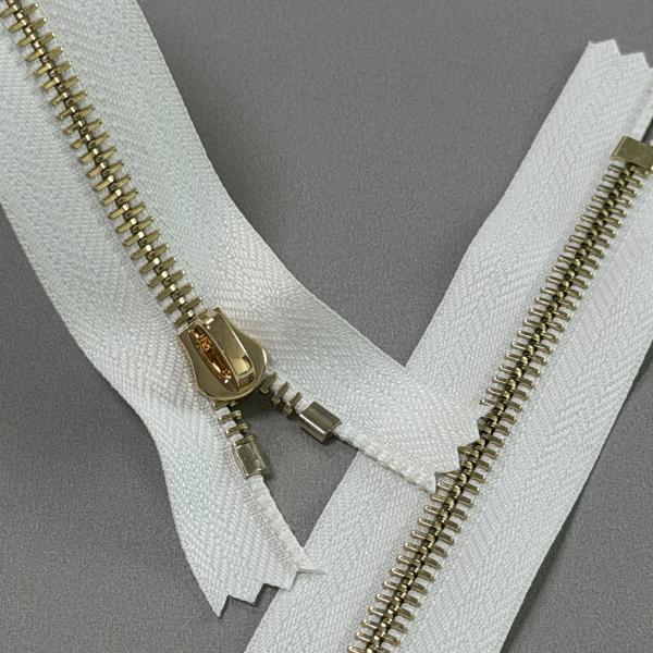 Quality #5 Euro Teeth Metal Light Gold Zipper Deformation Resistant High Stability for sale
