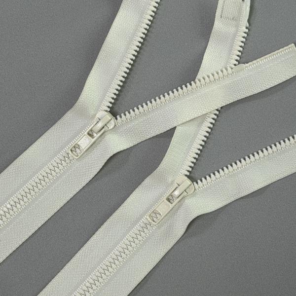 Quality Heterodont Dentition Plastic Zippers Tear Resistant #5 Off White Zipper for sale