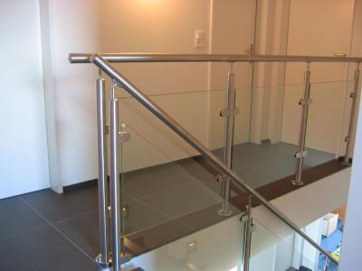 China Balcony Stainless Steel Railing Balusters 900mm - 1200mm Height Mirror / Satin Surface for sale