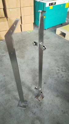 China Aperture 20mm 12.76mm Stainless Steel Balustrade Posts for sale