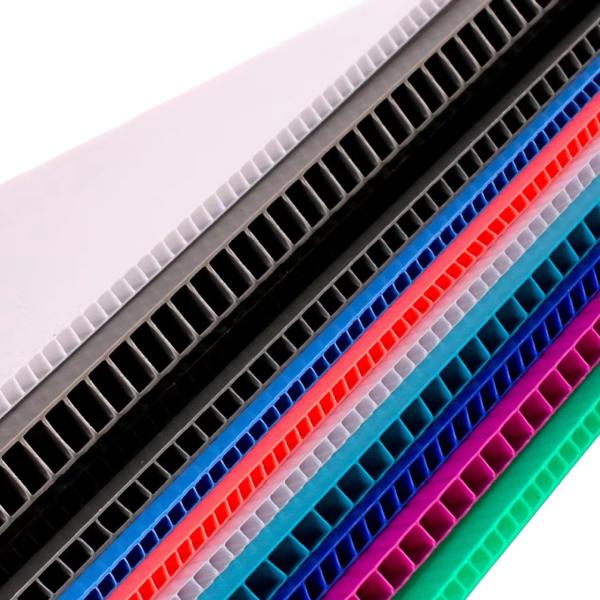 Quality PP Fluted Hollow Grid Sheets Plastic Honeycomb Board for sale