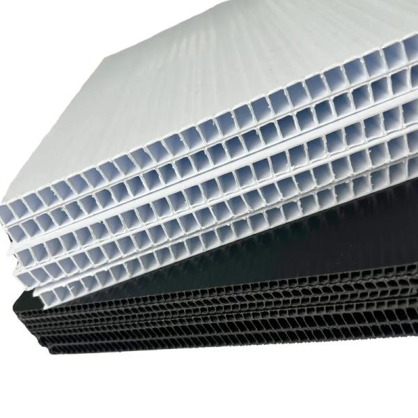 Quality Flame Retardant Floor Covering Roll Corrugated PP Sheet for Construction Flooring Surface Protection for sale