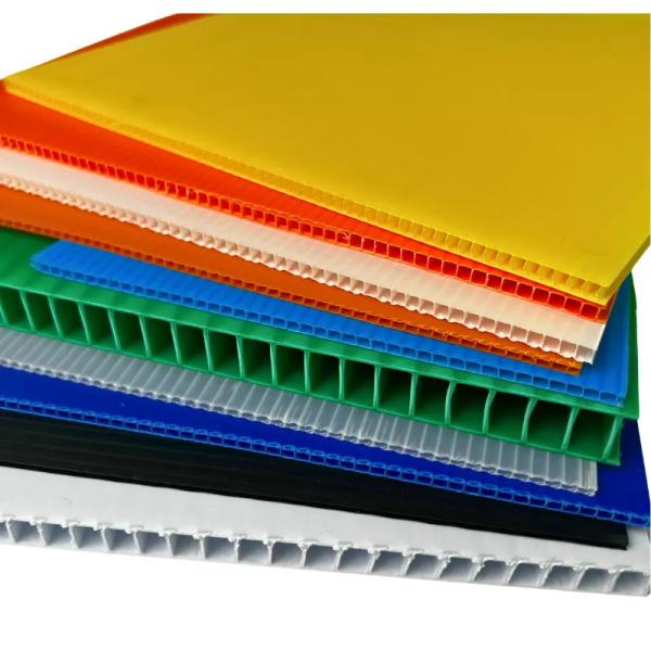 Quality Flame Retardant Floor Covering Roll Corrugated PP Sheet for Construction for sale