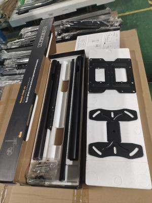 China Spliced 43" 500nits FHD Indoor Menu Board with Single-arm Hanging Bracket for sale