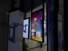 55-Zoll-LCD-Anzeige mit doppelseitigem Fenster