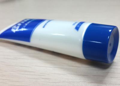Cina Prodotti di rasatura crema di cura di piccola rasatura per il rasoio di sicurezza, insieme di rinfresco della crema in vendita