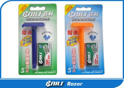 Cina 5PCS raddoppiano il rasoio di sicurezza di clic del rasoio di sicurezza del bordo blu/nero/arancia in vendita