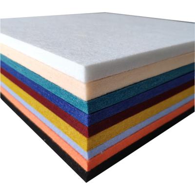 Cina pannello ritenuto acustico dell'ANIMALE DOMESTICO di assorbimento acustico 3500g/Sqm di 25mm in vendita
