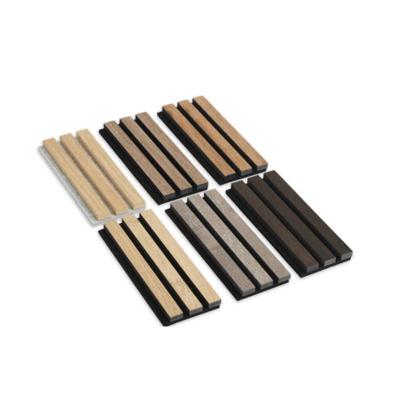 Cina Il Mdf ha perforato il pannello di legno acustico della stecca per la decorazione della parete interna in vendita
